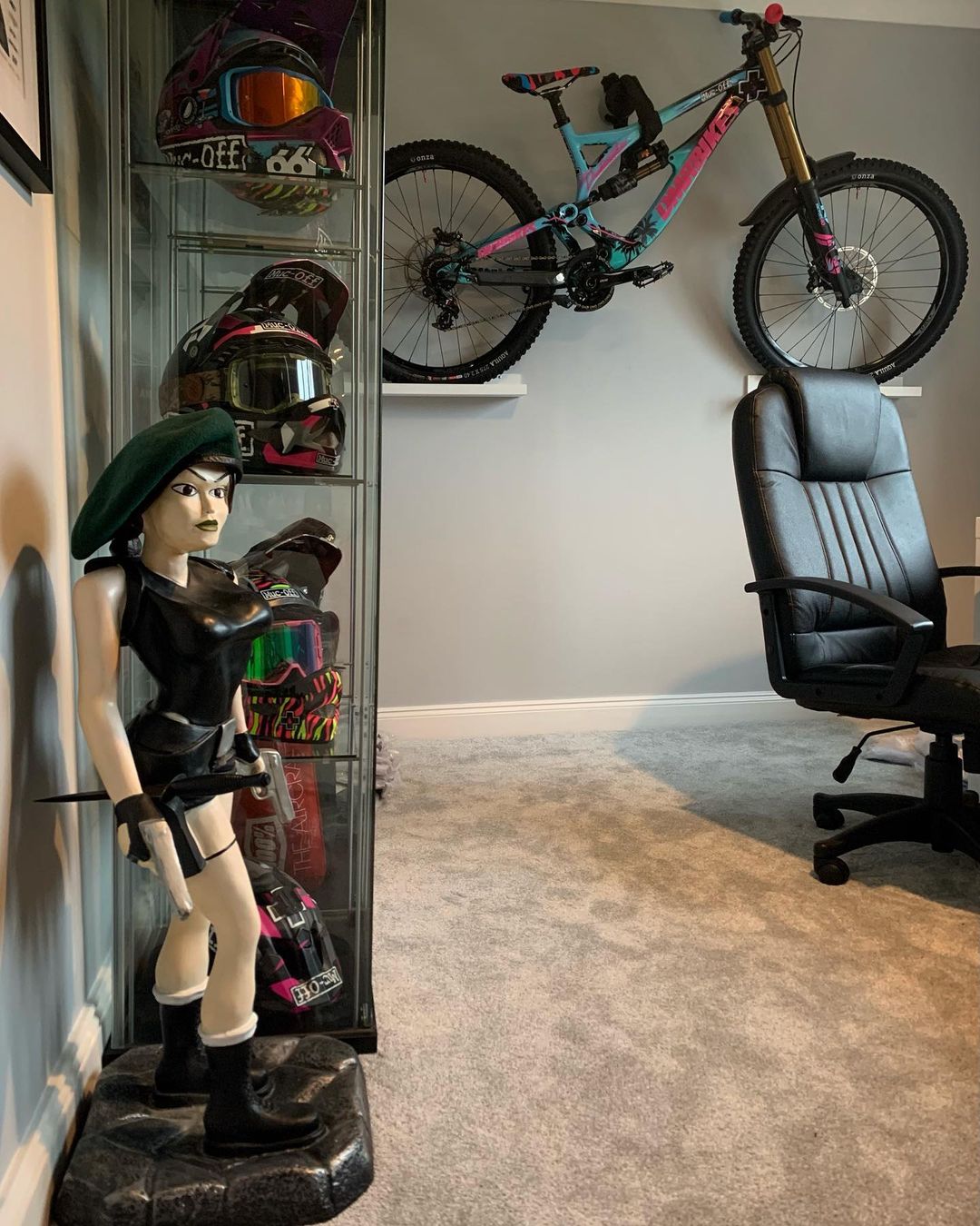 Hiplok Athlete Ben deakin - Hiplok